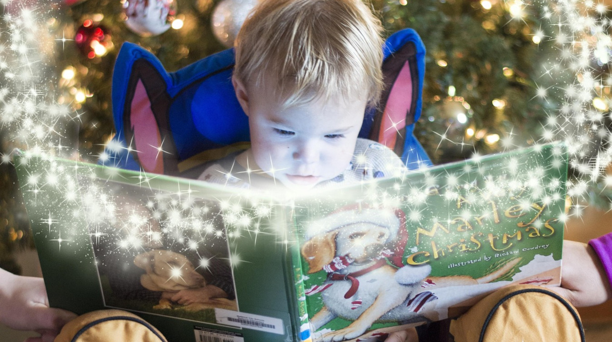 Christmas by the book - Source Kids